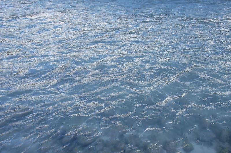 Fundo azul da água do rio imagem de stock. Imagem de nave - 55905209