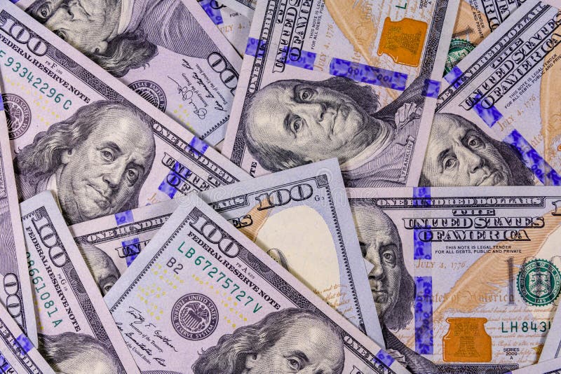 Fundo De Muitas Cem C?dulas Americanas Do D?lar Foto de Stock - Imagem de backdrop, rico: 144715348