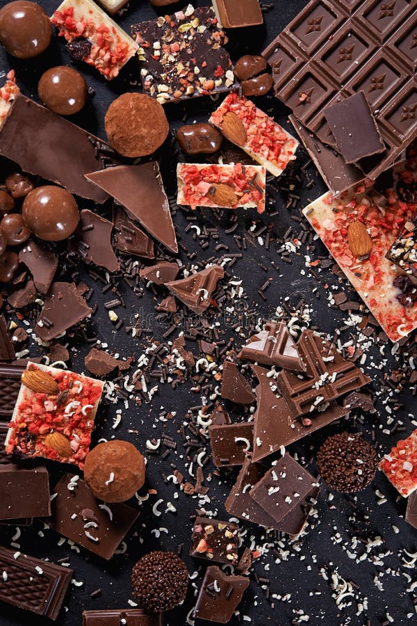 Fundo do chocolate imagem de stock. Imagem de preto, pilha - 63516241