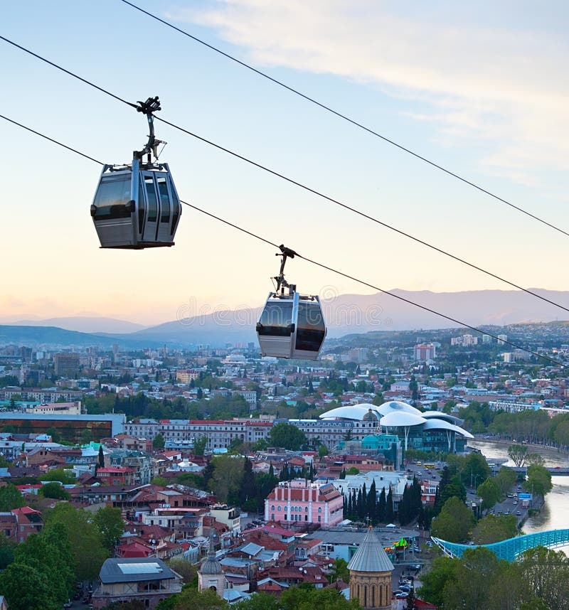 Funicular Moderno De Tbilisi, Georgia Imagen de archivo - Imagen de ...