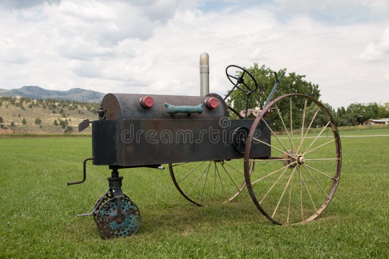 Funky Old Tractor in Masonville, CO Editorial Photography - Image of ...