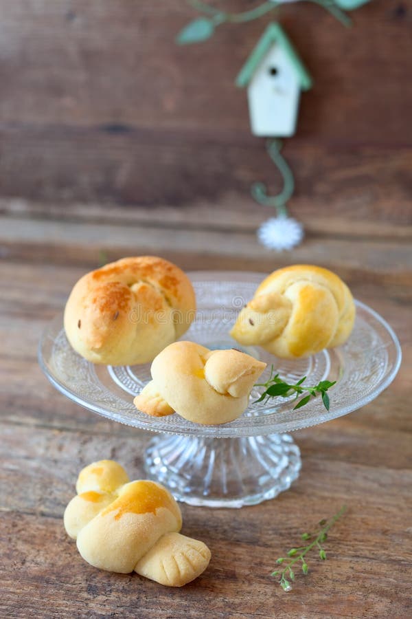 Funny Easter Bun Shaped Bird Stock Photos - Free & Royalty-Free Stock ...