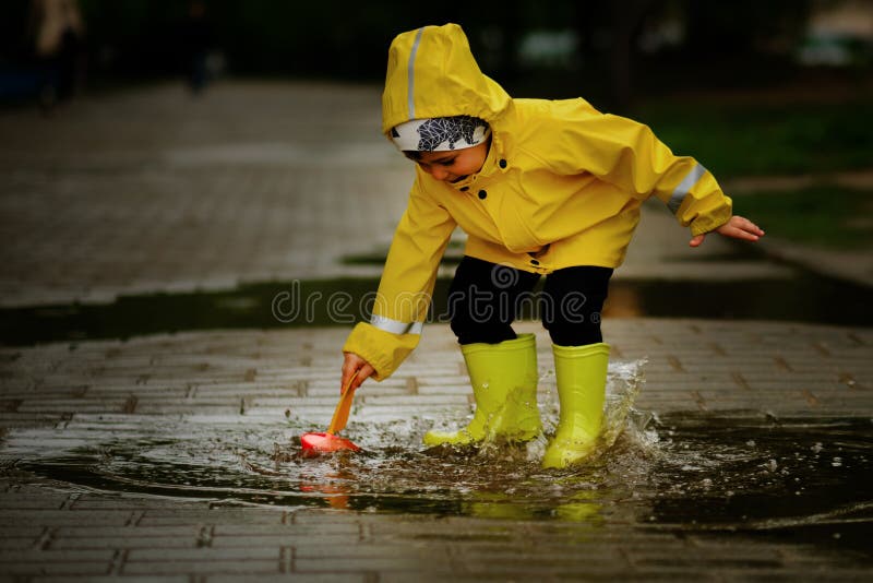 Yellow Raincoat Memes Raincoat Meme By Pardiiix :) Memedroid