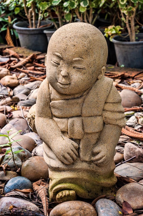 Funny Traditional Thai Garden Sculpture Editorial Image - Image of thai ...
