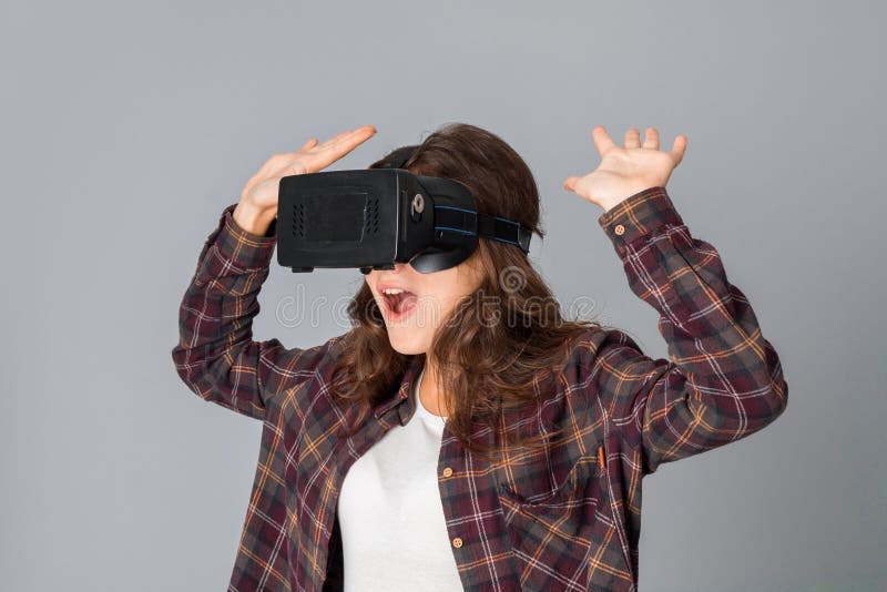 140 Funny Woman Virtual Reality Helmet Stock Photos - Free & Royalty ...
