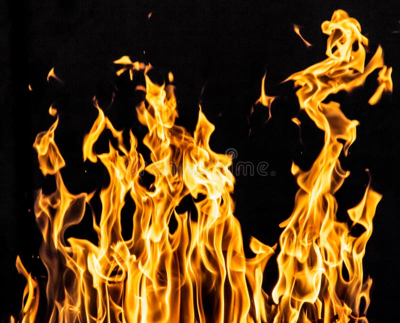 Fuoco Della Fiamma Su Fondo Nero Immagine Stock - Immagine di ...