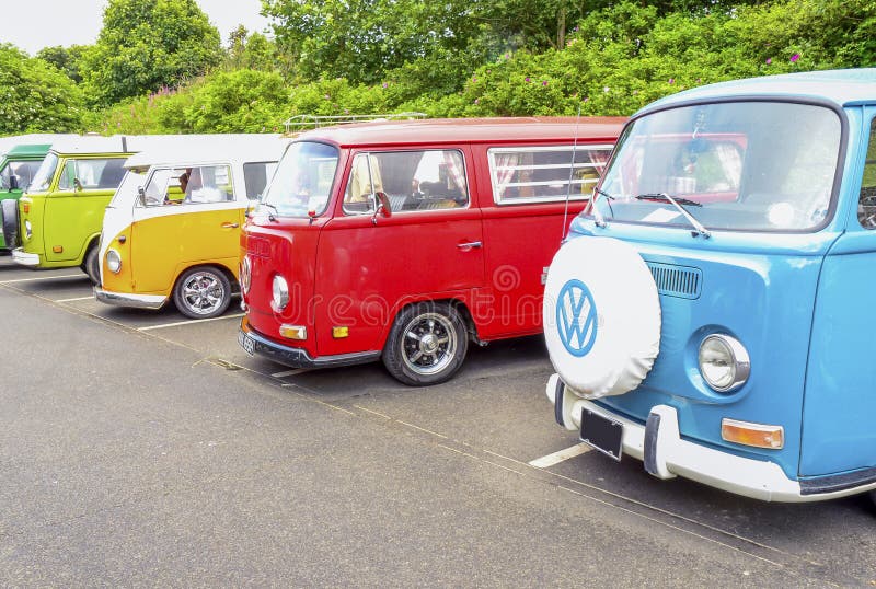 Furgoni di Volkswagen fotografia editoriale. Immagine di divisore ...