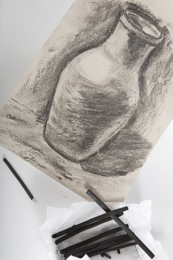 Fusain peint de dessin image stock. Image du texture - 62686029