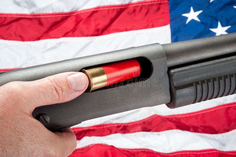 Fusil De Chasse Américain De Charge Photo stock - Image du charge, main ...