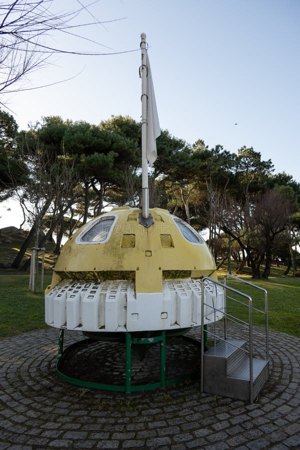 Futuristic Capsule Structure in Park Setting Stock Image - Image of architecture, creativity ...