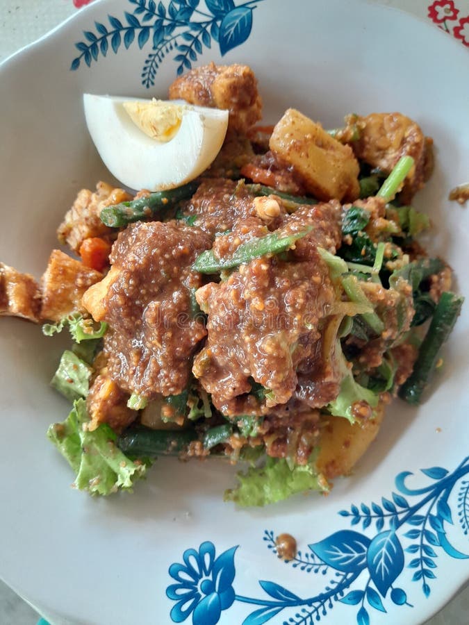 Gado Gado Snack Tradisional Indonesian Stock Photo - Image of ...