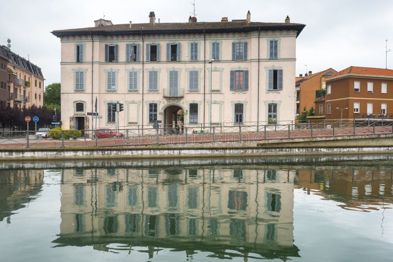 Gaggiano (Milano, Italia) fotografia stock. Immagine di costruzione ...