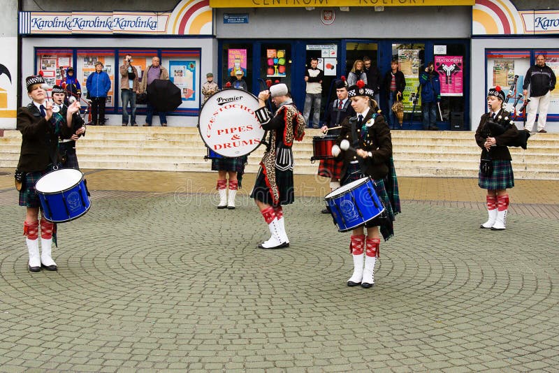 Gaiteros foto editorial. Imagen de ritmo, colorido, hombre - 13401536