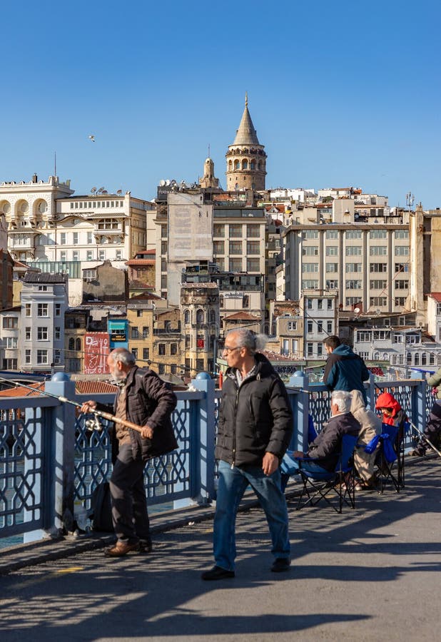 Galata Bridge Fishermen and Galata Tower Editorial Photo - Image of turkiye, people: 285510991