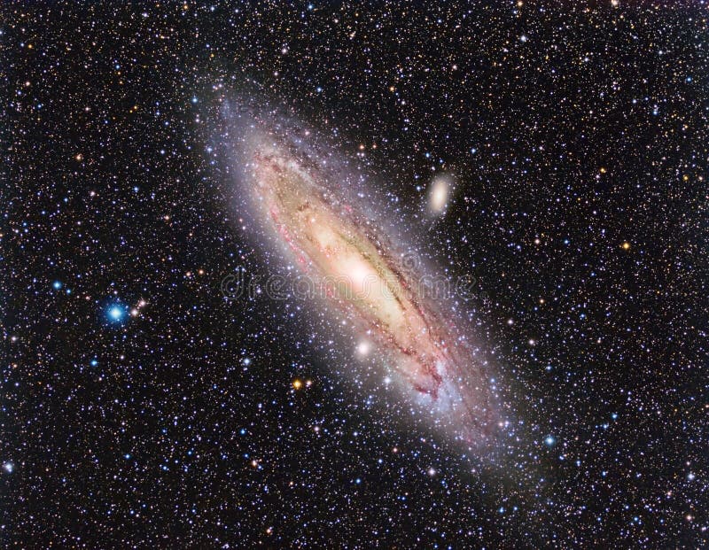 Galaxie de l'Andromeda M31 image stock. Image du soleil - 62137541