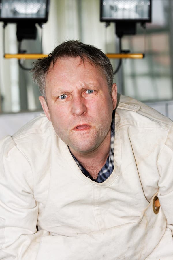 Galen man arkivfoto. Bild av beslutsamhet, bandit, framsida - 26681822