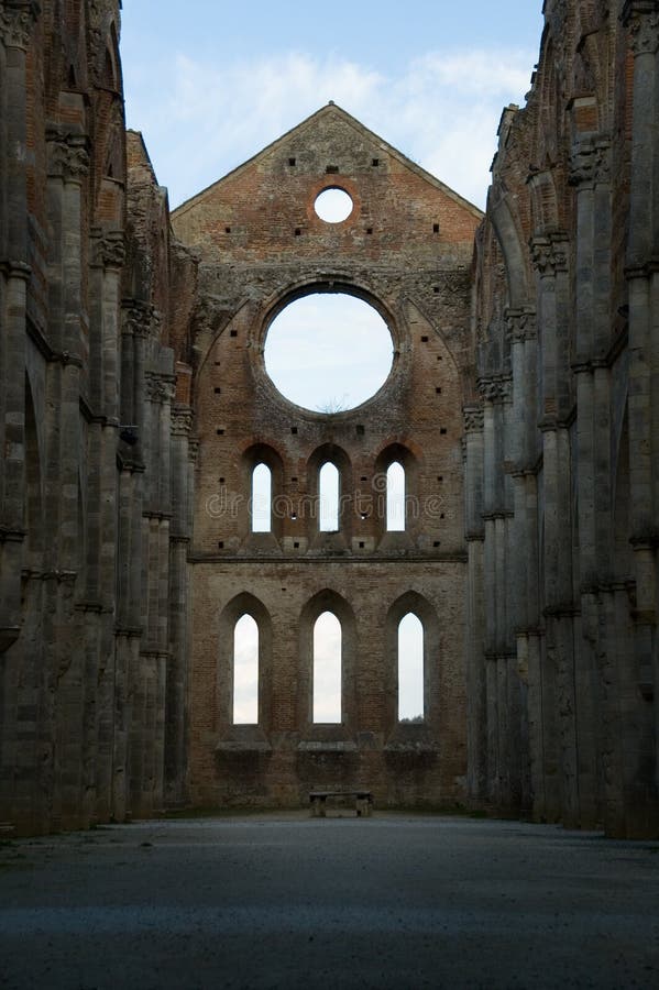 San Galgano - Toscana imagen de archivo. Imagen de sunset - 20693497