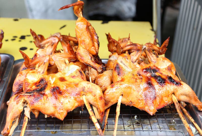 Galinha grelhada foto de stock. Imagem de molho, porta - 47459074