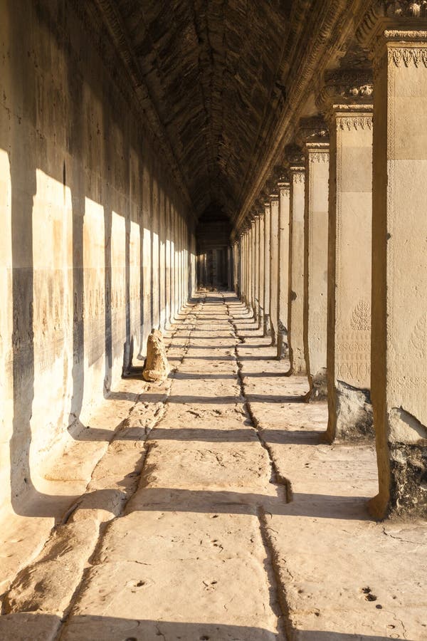 Gallery in Angkor Wat stock photo. Image of angkor, archaeology - 54976232