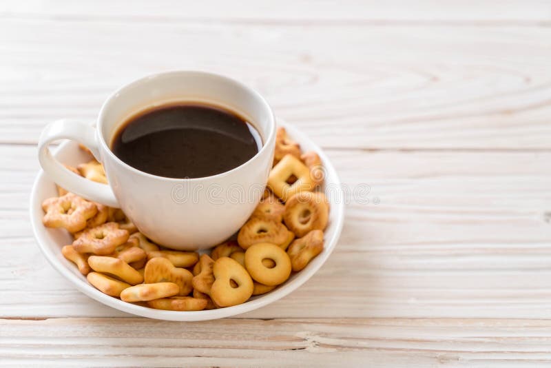 Galleta De Las Galletas Con Caf? Imagen de archivo - Imagen de aislado, desayuno: 149611065