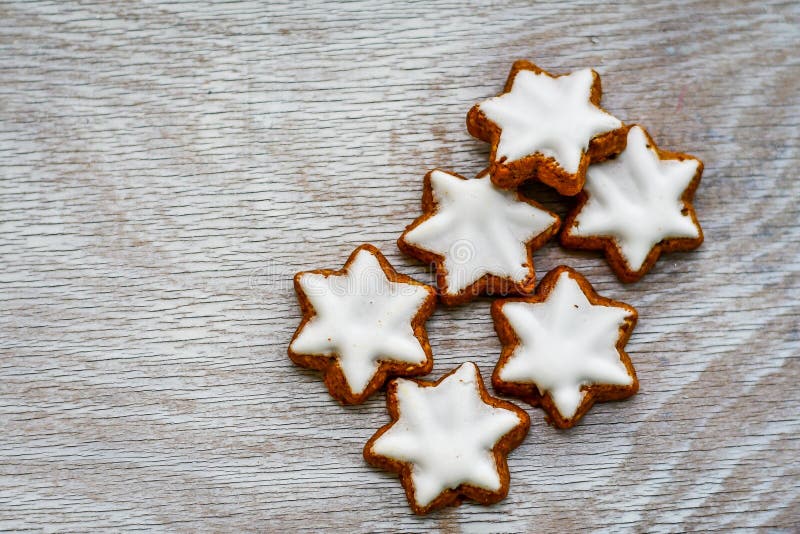 Galletas De La Estrella De La Navidad Imagen de archivo - Imagen de ...