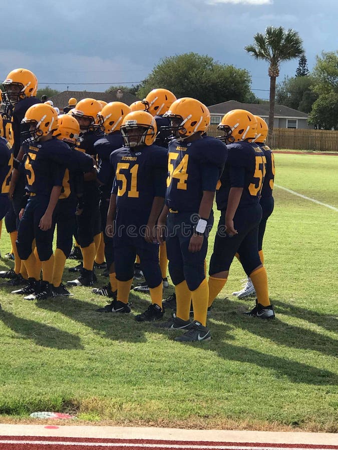 Football Middle School Team Editorial Image - Image of football, team ...