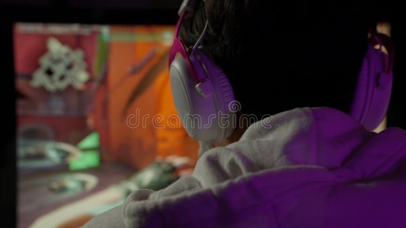 Game Streamer Using Pc Setup Playing Multiplayer First Person Shooter ...