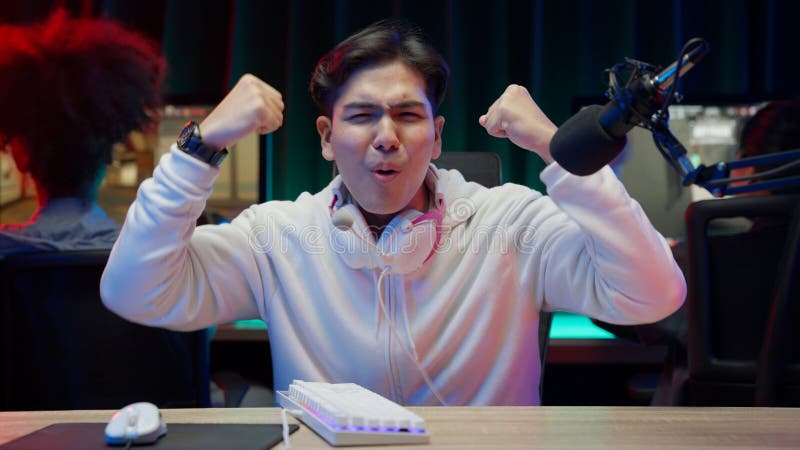 Game Streamer Using Pc Setup Playing Multiplayer First Person Shooter ...