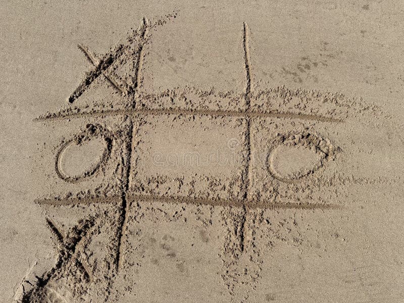 Game Tic Tac Toe Drawn Sandy Beach Stock Photos - Free & Royalty-Free ...