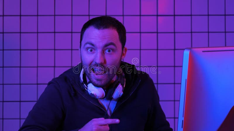 Gamer, Hacker, Programmer Talking about the Best Software, Game ...