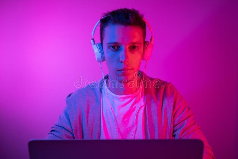 135 Technical Background Laptop Code Background Stock Photos - Free ...