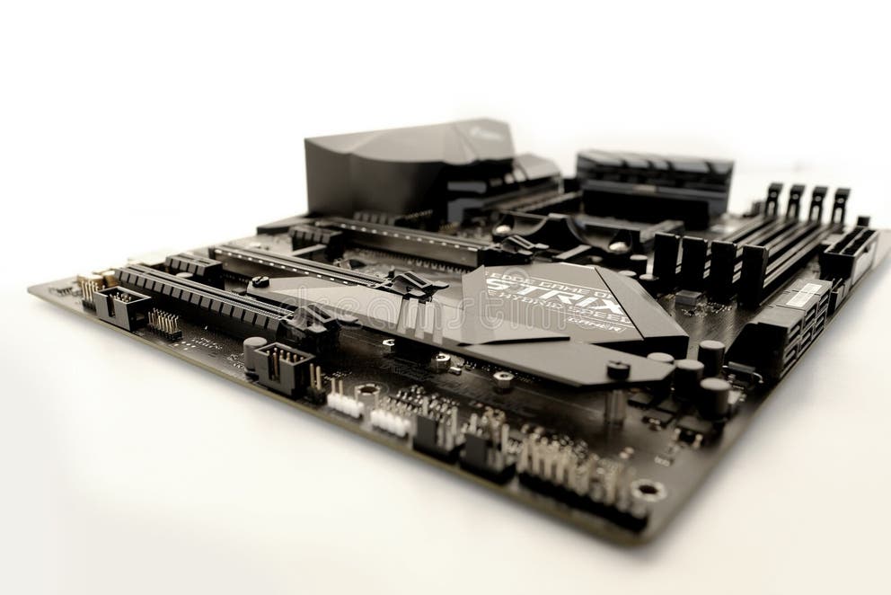 Gaming Motherboard with AMD Chipset Asus Rog Strix Gaming PCs, 12th ...