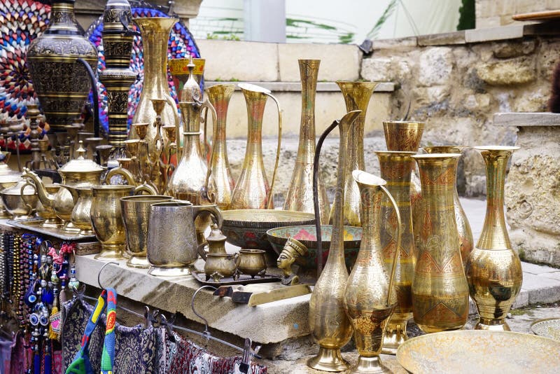 Gamla Kitchenwaremagasin, Tekannor, Kaffeturks, Samovar, Pannor ...