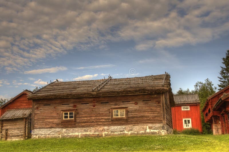 Gammal stuga arkivfoto. Bild av natur, leva, lantligt - 12360952