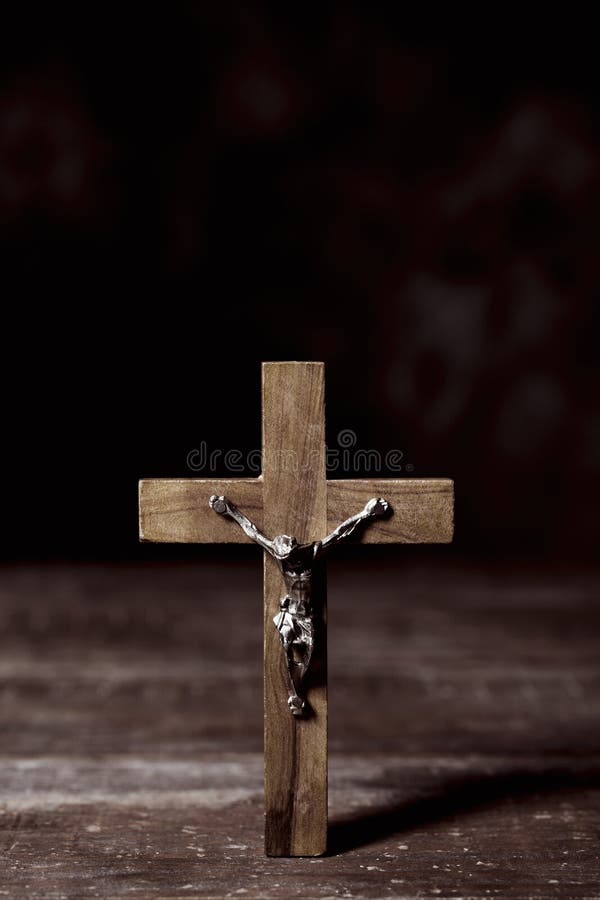 Kristet kors och bibel arkivfoto. Bild av pastor, havre - 51481150