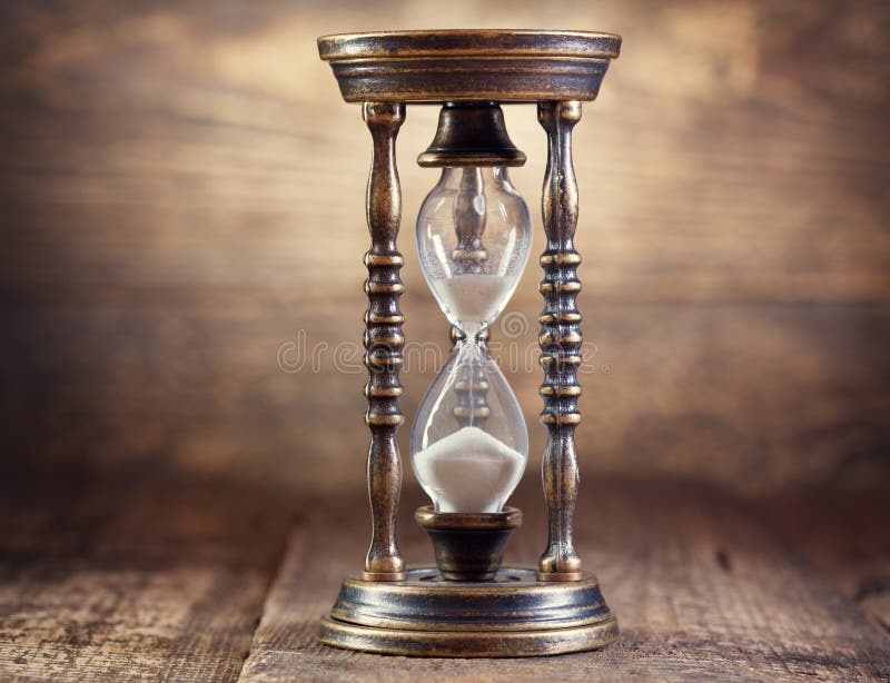 Gammalt timglas fotografering för bildbyråer. Bild av titta - 54879765