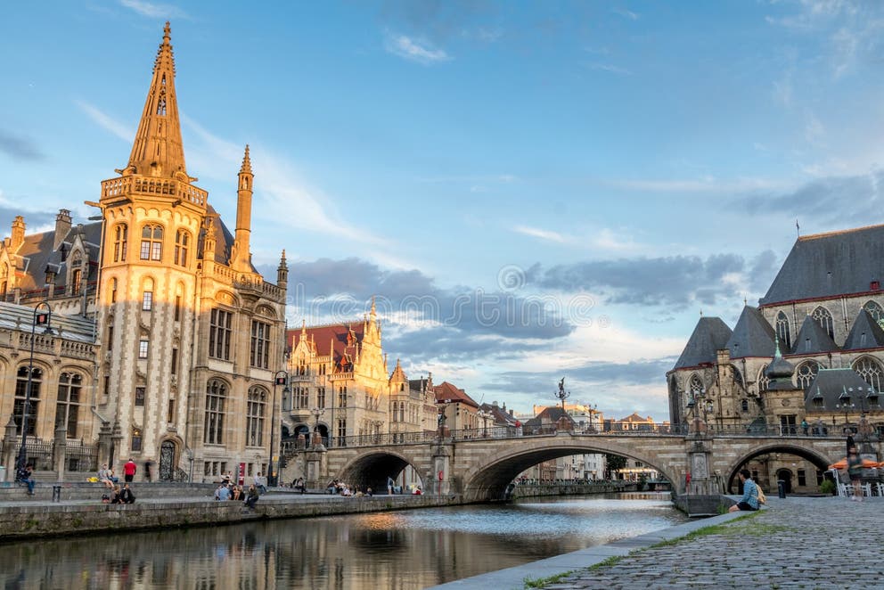 Gand photo éditorial. Image du capitale, cityscape, cathédrale - 97842941