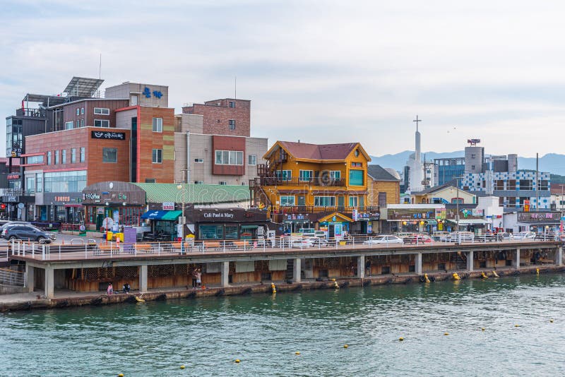Gangneung, Gangwon Province, South Korea - Foreign Tourists Couple ...
