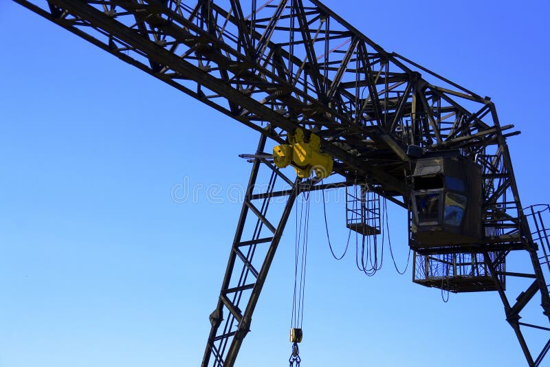 Gantry stock photo. Image of machine, hoisting, cable - 6773328