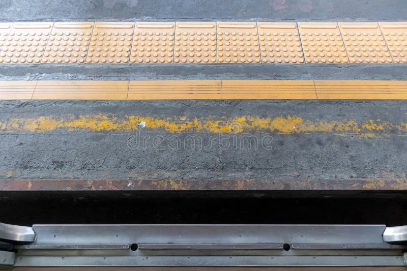 The Gap between the Carriage and the Train Platform at the Station with ...