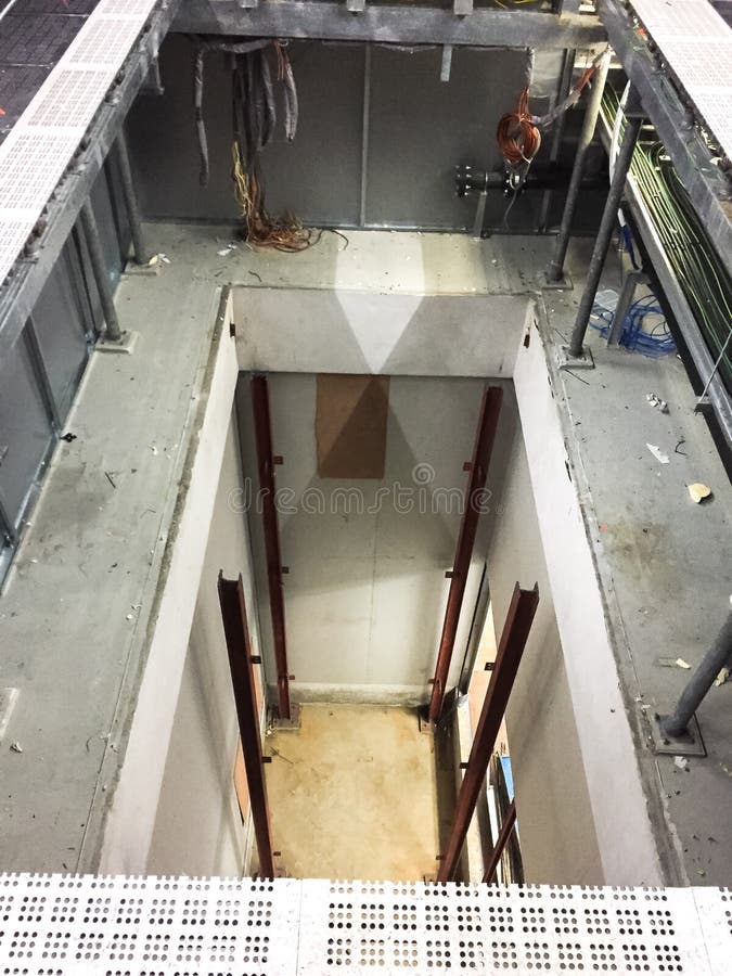 Gap in New Clean Room for Lift Elevator Construction,industrial ...