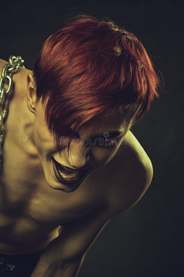 Garçon fou roux photo stock. Image du anéantissement - 46204136