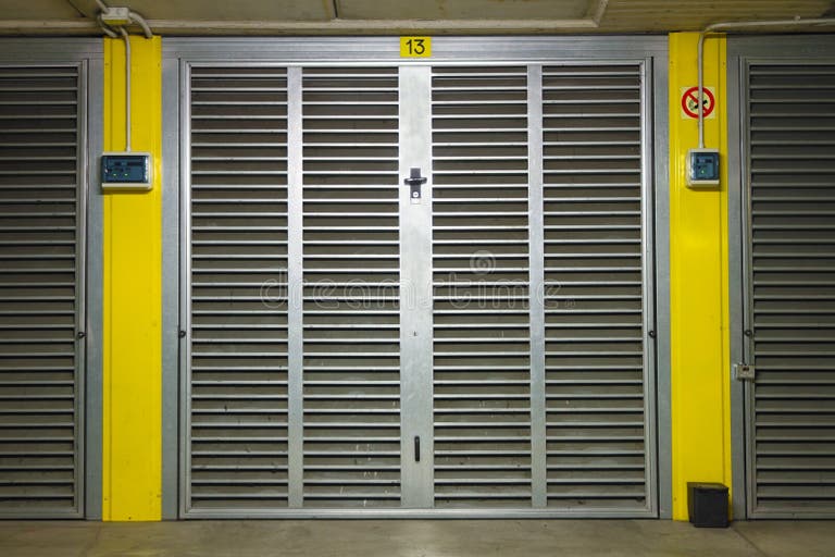 728 Underground Garage Door Stock Photos - Free & Royalty-Free Stock ...