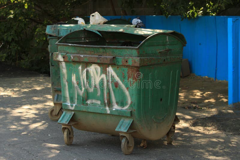 Dumpster stock image. Image of plastic, green, littering - 99452613