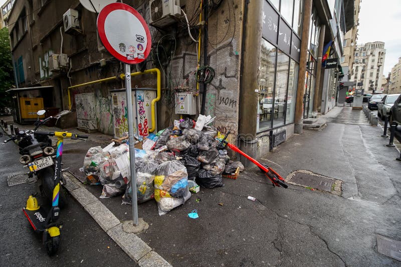 Garbage Crisis in Sector 1 - Bucharest Editorial Stock Image - Image of ...