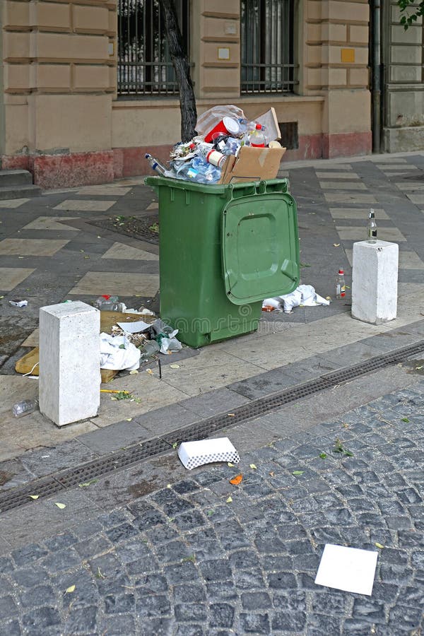 Litter stock image. Image of litter, garbage, throw, dirty - 34333291