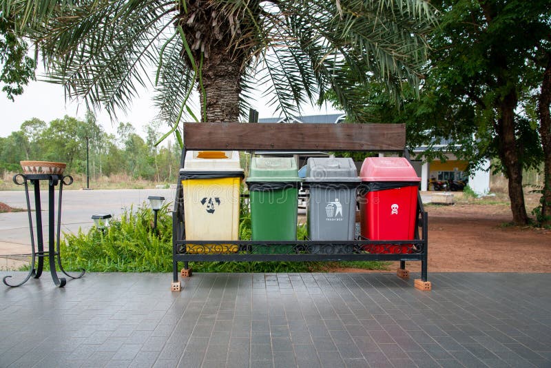 169 Food Garbage Disposal Residential Stock Photos - Free & Royalty ...