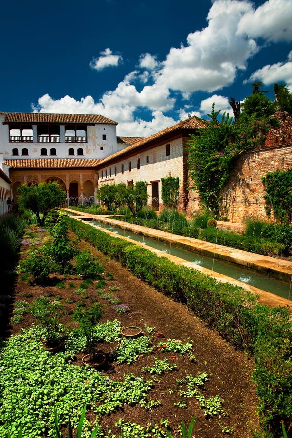 Garden of Alhambra stock image. Image of mountain, green - 22757021