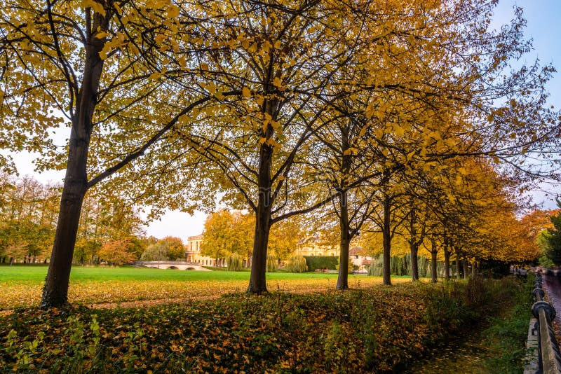 Garden at the Back of Trinity College in Autumn, Cambridge, UK Stock ...