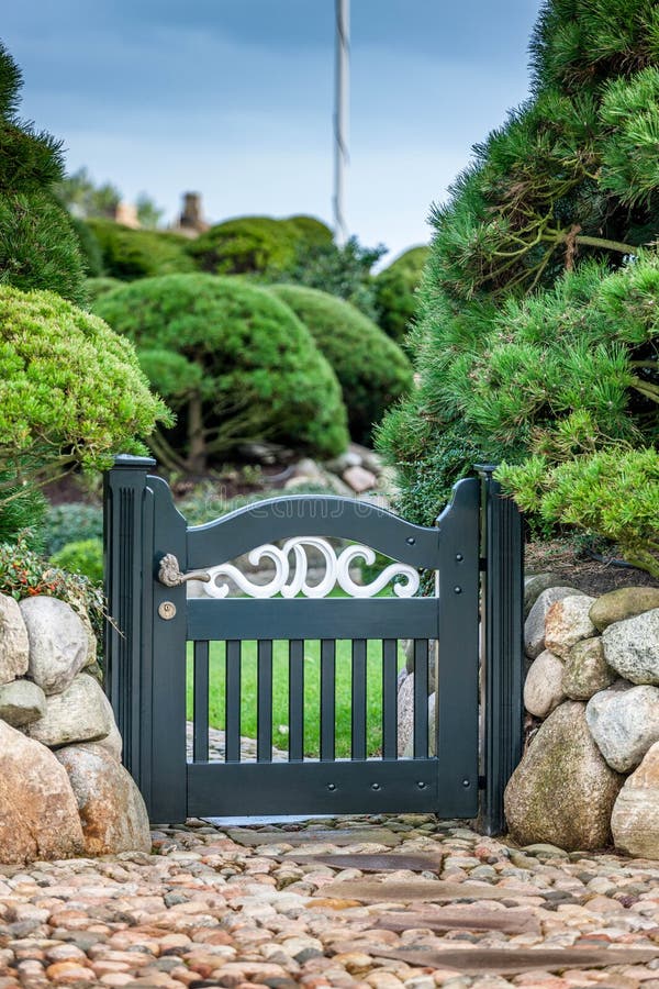 Garden gate stock image. Image of beauty, spring, outdoor - 53344699